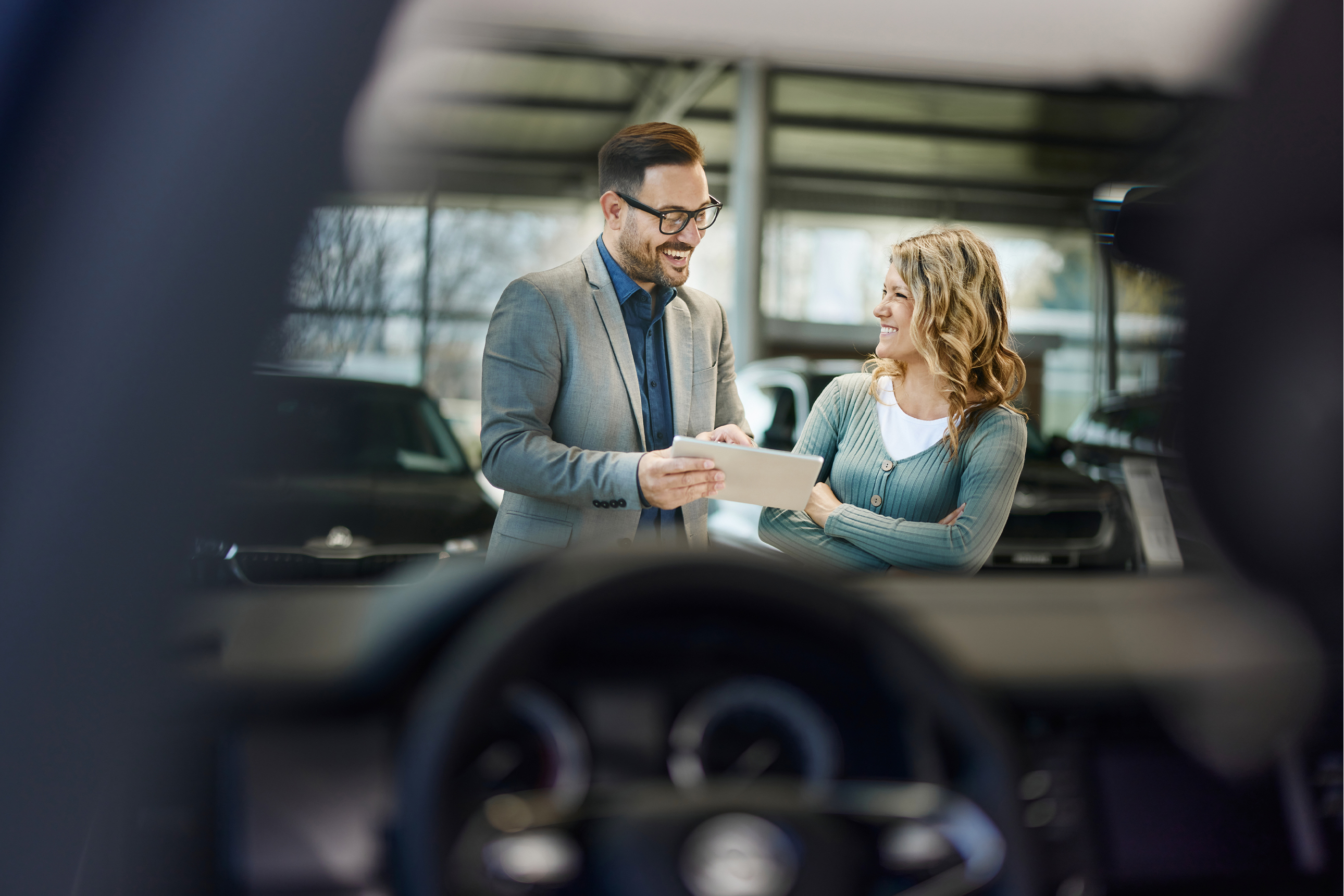 Leasing operațional pentru autoturisme: SIXT Group România & Raiffeisen ...